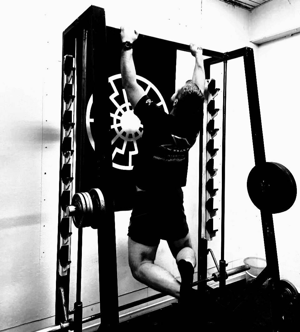 AFA Research – Paret Delin bakom Gym XIV – Antifascistisk Aktion